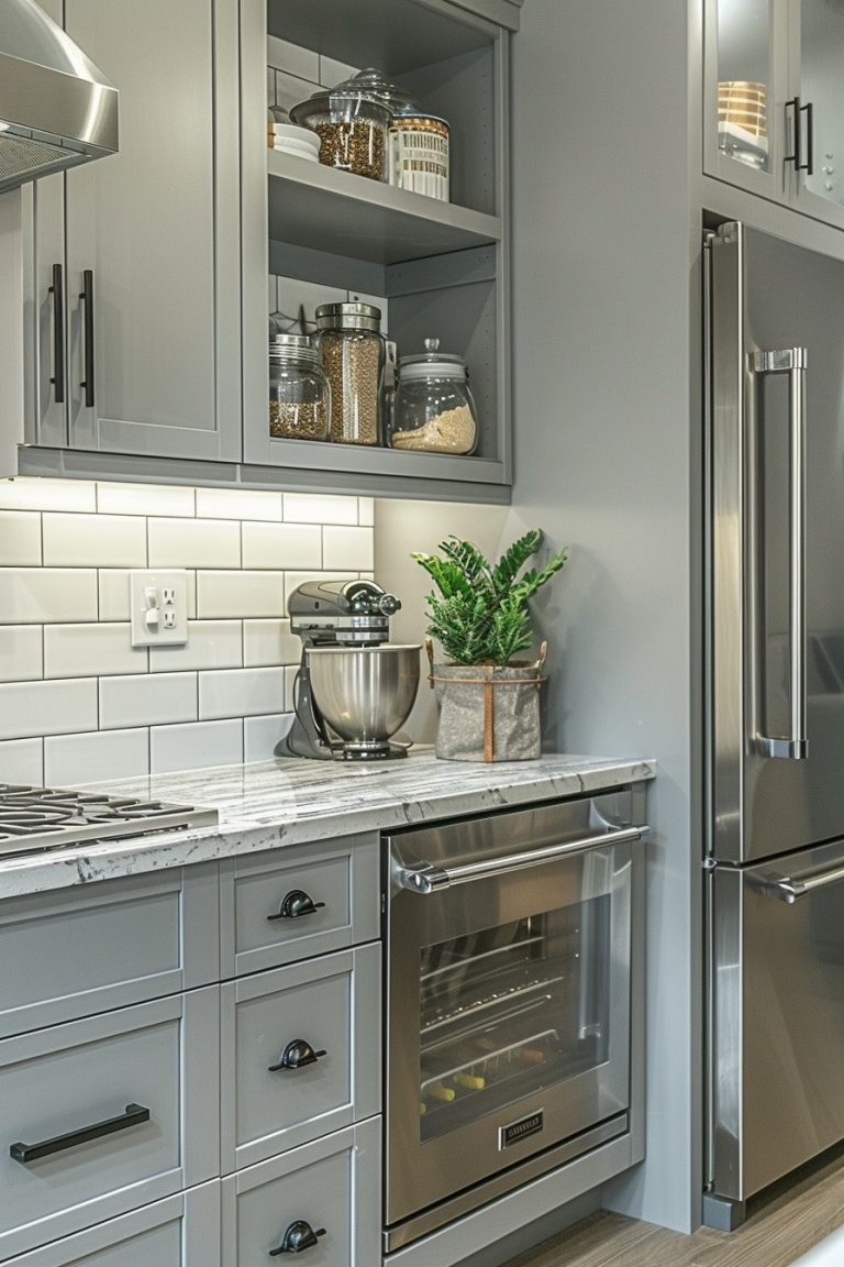 29 Tiny Apartment Kitchen Decor Ideas For Stylish Functionality ...