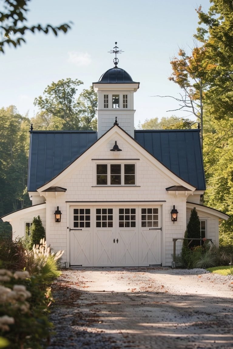 29 Farmhouse Garage Ideas For A Modern Rustic Look - Courtneys World