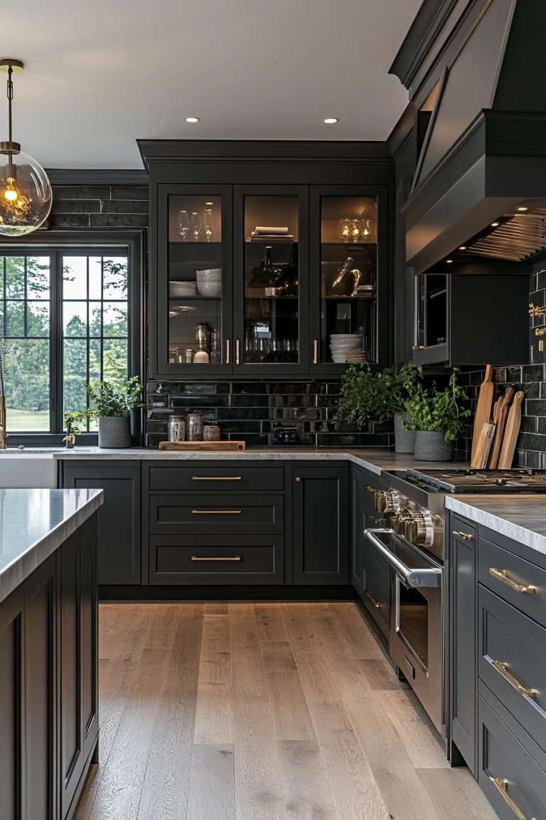 19 Gray Kitchen Cabinets For A Timeless And Versatile Design ...