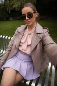 Chic Mini Skirt Layered Outfit Ideas For Every Season